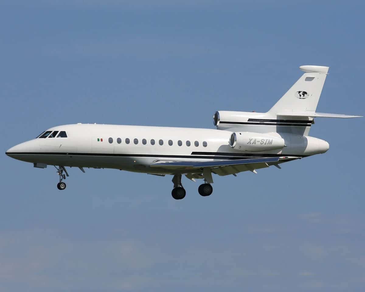 Top 11 Fastest Private Jets in the World (With Pictures)
